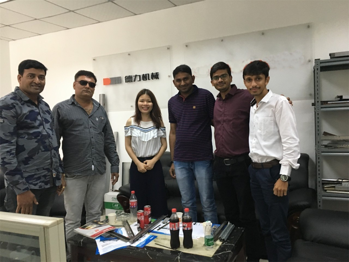 High Precision Roll Forming Machine - Deli Machinery