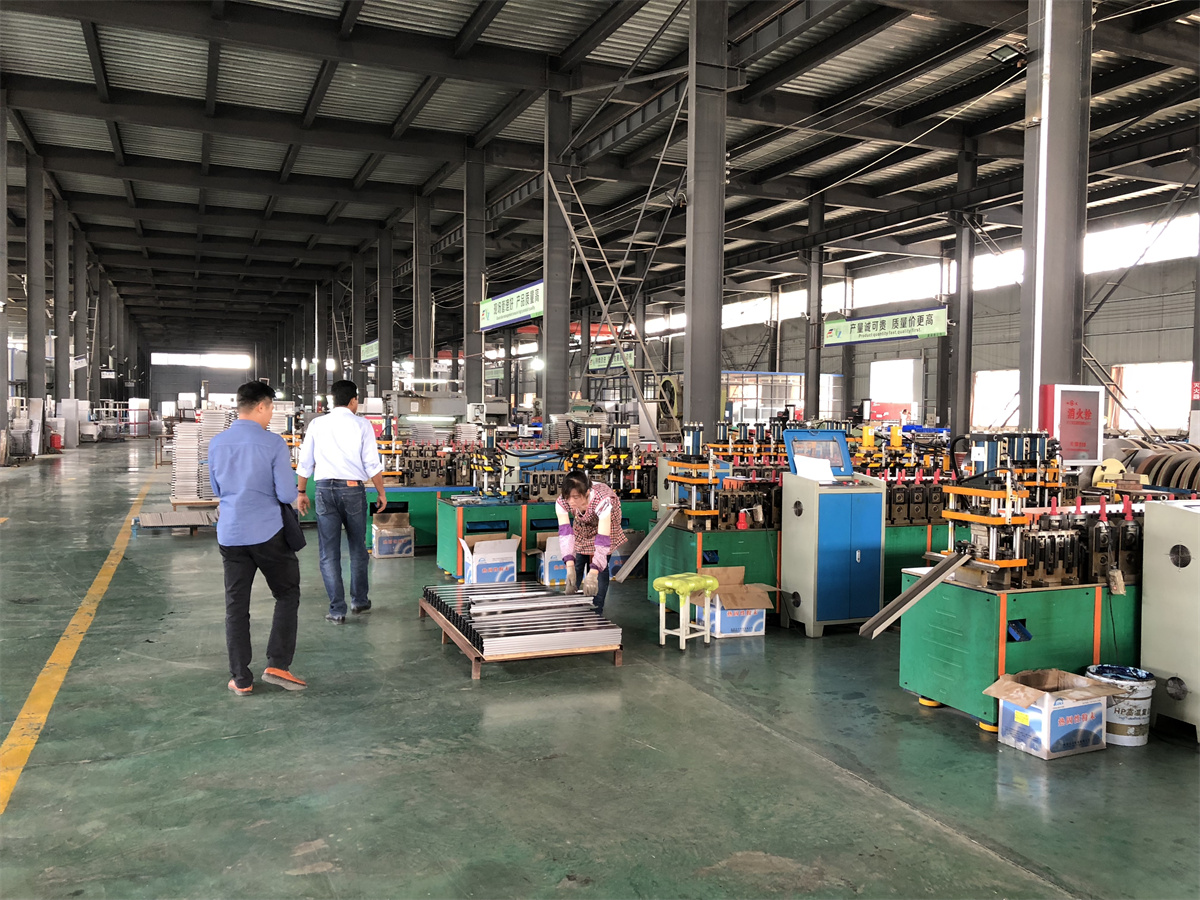 Precision Roll Forming | Precision Rollformer - Deli Machinery