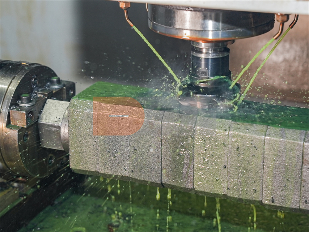 High Precision Roll Forming Machine - Deli Machinery