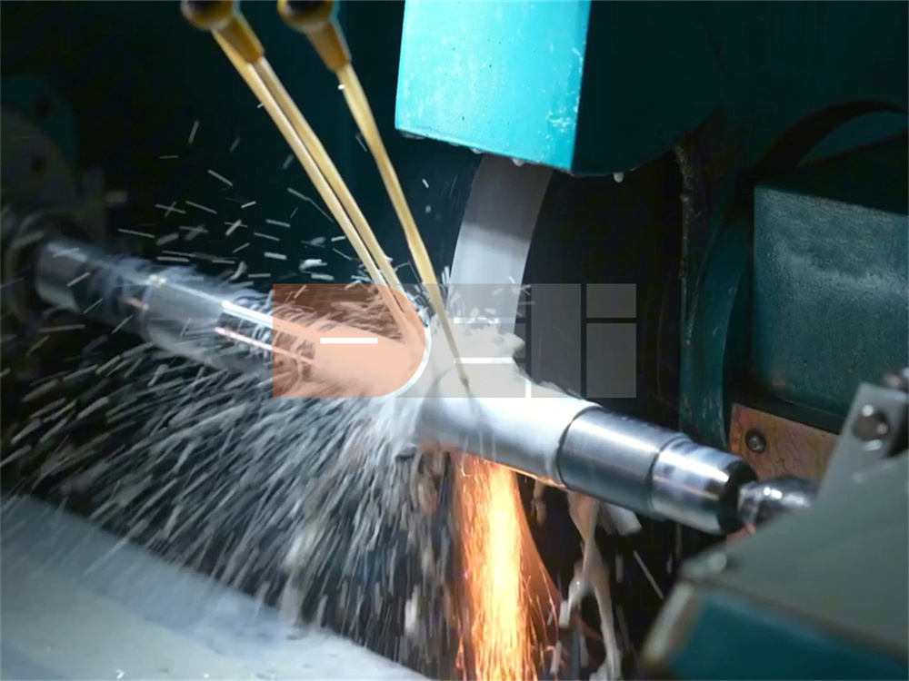 High Precision Roll Forming Machine - Deli Machinery